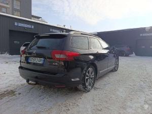 Black Citroen C5 2016 in Vilnius, with an engine capacity of 2.00 L and mileage of 214 thousand km for 5249 €, photo 3 on AUTOMOTO.COM.LV