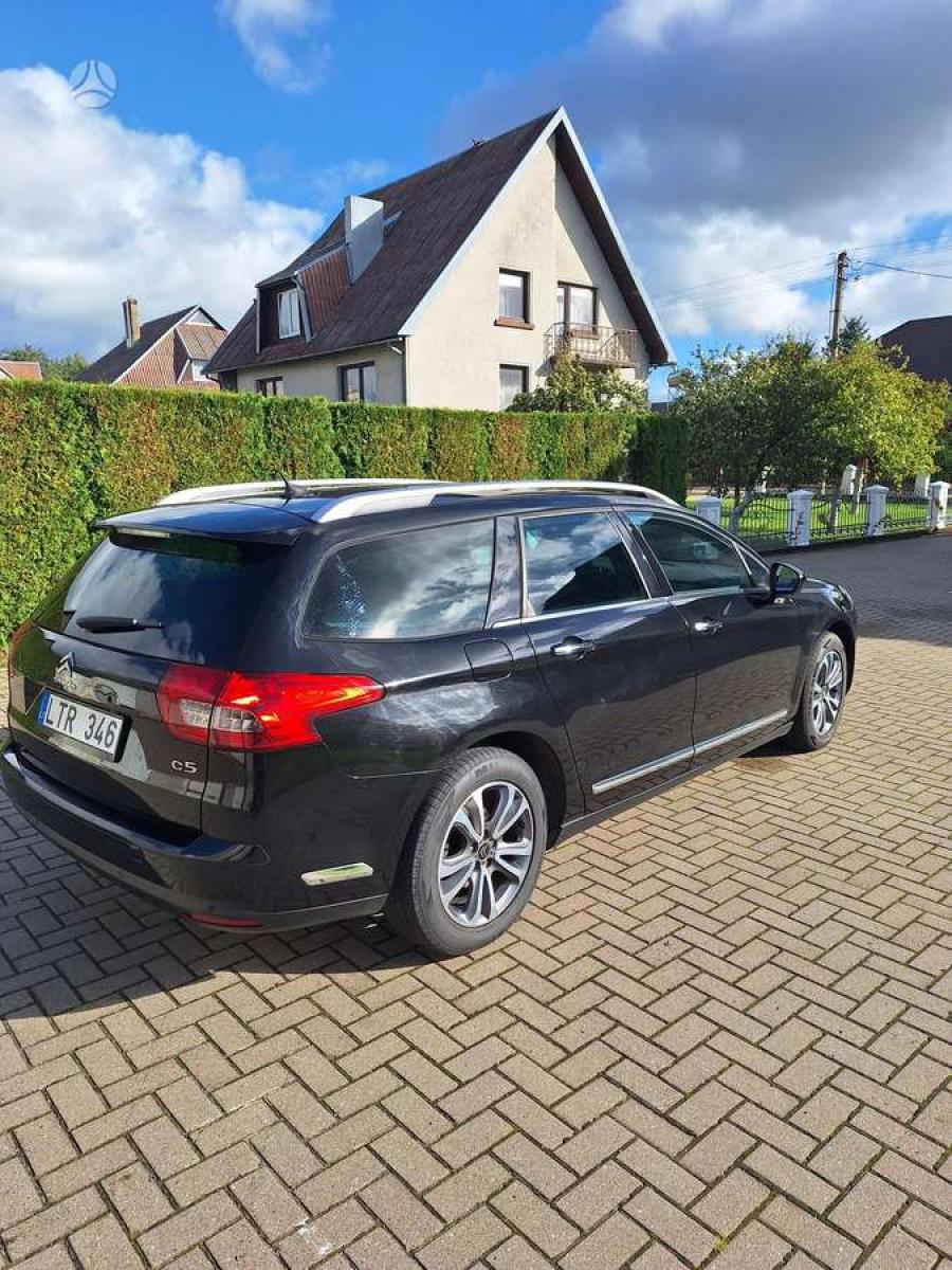 Melns Citroen C5 2016 Šilalė, ar dzinēja tilpumu 2.00 L un nobraukumu 273 tūkst. km par 5950 €, foto 8 vietnē AUTOMOTO.COM.LV
