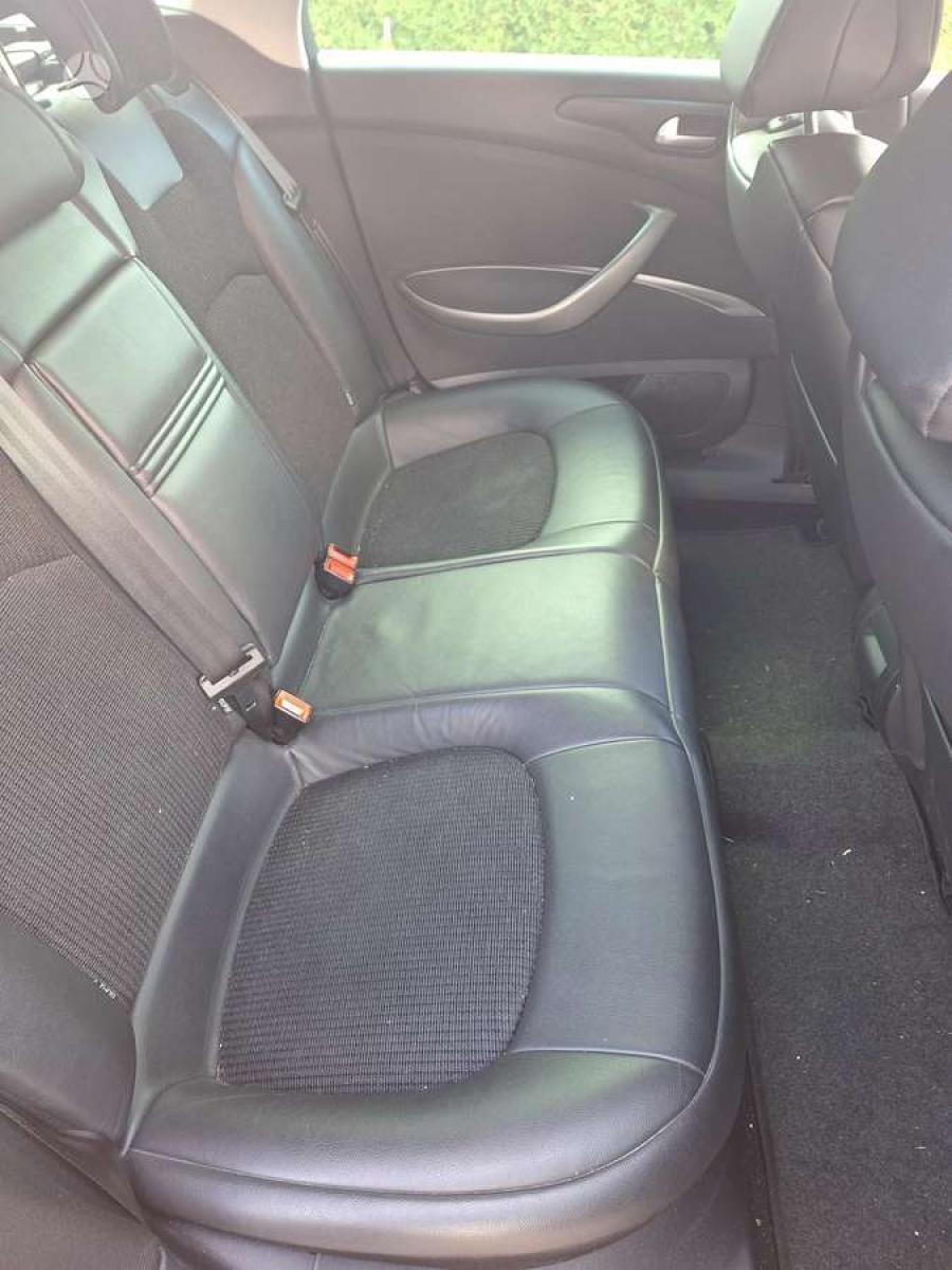 Melns Citroen C5 2016 Šilalė, ar dzinēja tilpumu 2.00 L un nobraukumu 273 tūkst. km par 5950 €, foto 14 vietnē AUTOMOTO.COM.LV