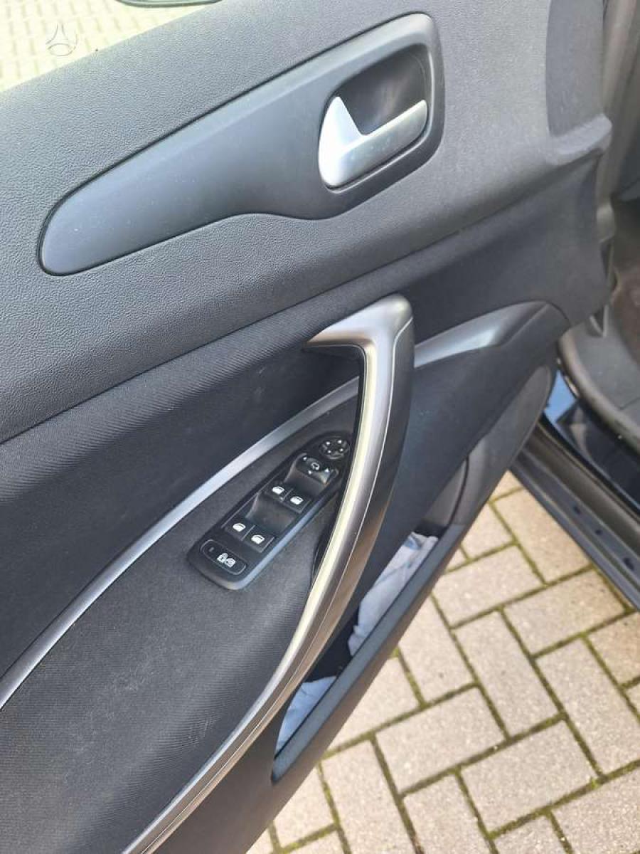 Melns Citroen C5 2016 Šilalė, ar dzinēja tilpumu 2.00 L un nobraukumu 273 tūkst. km par 5950 €, foto 15 vietnē AUTOMOTO.COM.LV