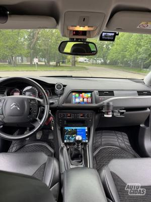 Black Citroen C5 2016 in Kaunas, with an engine capacity of 2.00 L and mileage of 222 thousand km for 5500 €, photo 6 on AUTOMOTO.COM.LV
