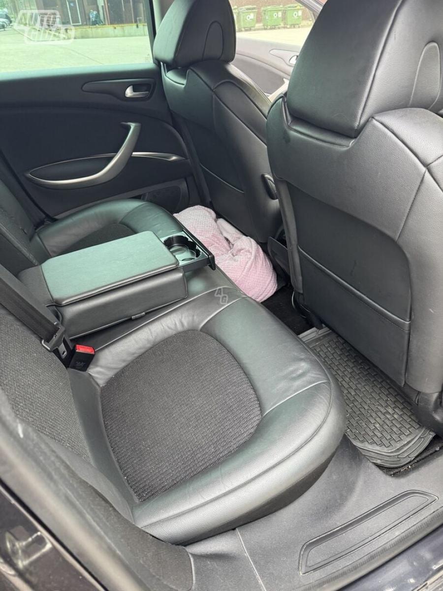 Black Citroen C5 2016 in Kaunas, with an engine capacity of 2.00 L and mileage of 222 thousand km for 5500 €, photo 20 on AUTOMOTO.COM.LV