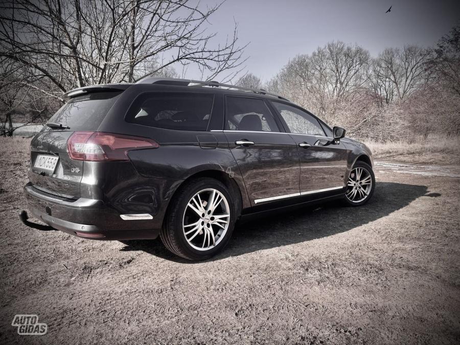 Black Citroen C5 2016 in Kaunas, with an engine capacity of 2.00 L and mileage of 222 thousand km for 5500 €, photo 22 on AUTOMOTO.COM.LV