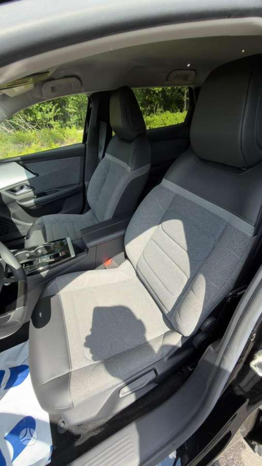 Melns Citroen C5 2022 Kauņa, ar dzinēja tilpumu 1.20 L un nobraukumu 18 tūkst. km par 16698 €, foto 18 vietnē AUTOMOTO.COM.LV