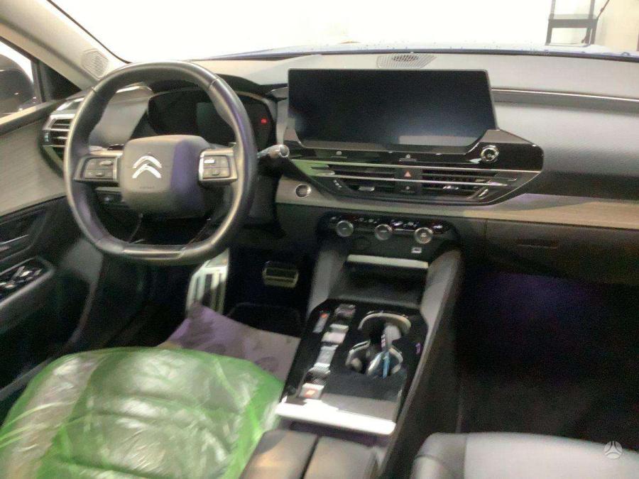 Zils Citroen C5 2023 Viļņa, ar dzinēja tilpumu 1.60 L un nobraukumu 140 tūkst. km par 17670 €, foto 8 vietnē AUTOMOTO.COM.LV