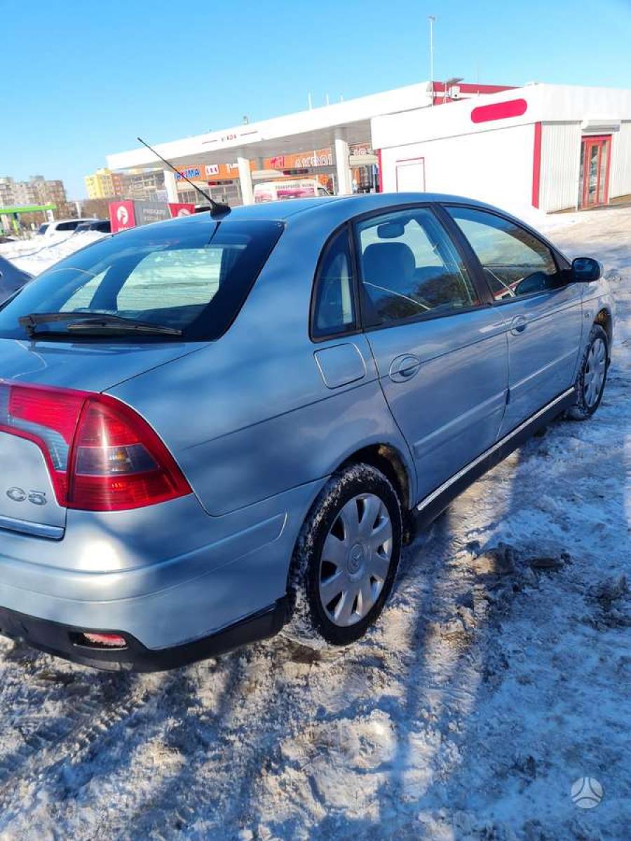 Blue Citroen C5 2006 in Siauliai, with an engine capacity of 2.00 L and mileage of 240 thousand km for 1550 €, photo 7 on AUTOMOTO.COM.LV