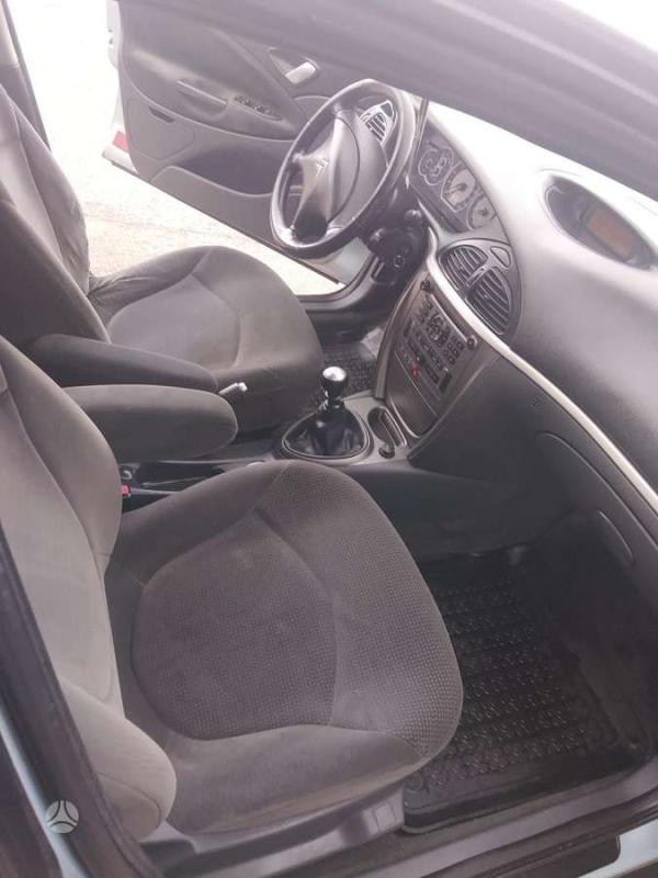 Blue Citroen C5 2007 in Silale, with an engine capacity of 2.00 L and mileage of 240 thousand km for 700 €, photo 9 on AUTOMOTO.COM.LV