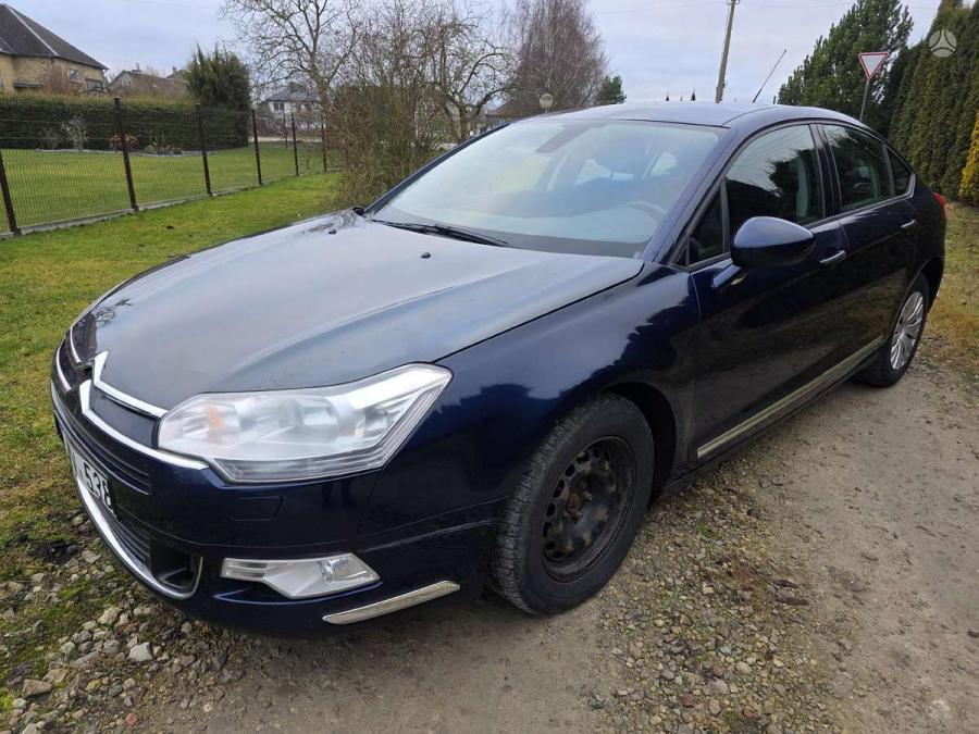 Zils Citroen C5 2008 Šauļi, ar dzinēja tilpumu 1.60 L un nobraukumu 300 tūkst. km par 900 €, foto 5 vietnē AUTOMOTO.COM.LV