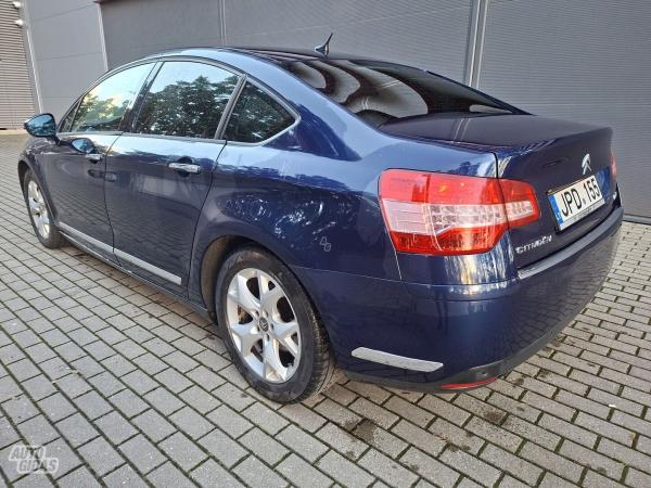 Zils Citroen C5 2008 Alīta, ar dzinēja tilpumu 2.20 L un nobraukumu 351 tūkst. km par 2660 €, foto 6 vietnē AUTOMOTO.COM.LV
