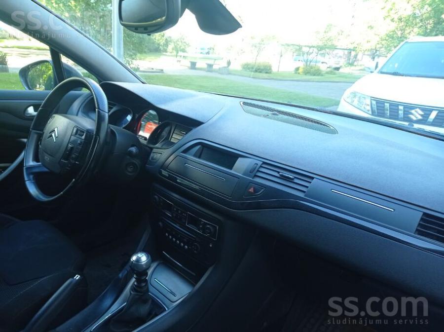 Zils Citroen C5 2008 Rīga, ar dzinēja tilpumu 2.00 L un nobraukumu 323 tūkst. km par 1950 €, foto 7 vietnē AUTOMOTO.COM.LV
