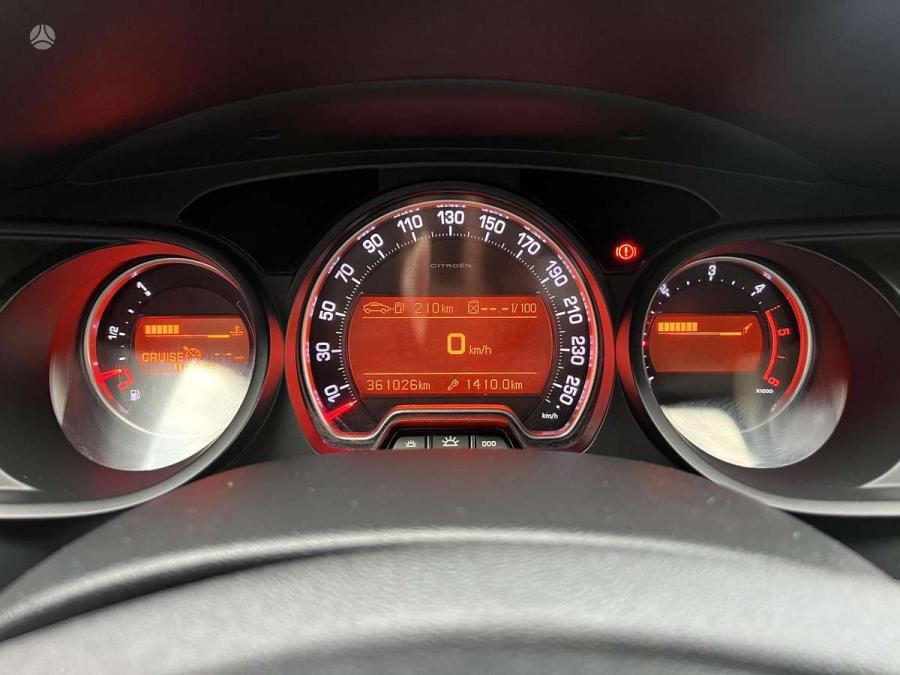 Zils Citroen C5 2008 Šauļi, ar dzinēja tilpumu 1.56 L un nobraukumu 360 tūkst. km par 1990 €, foto 22 vietnē AUTOMOTO.COM.LV