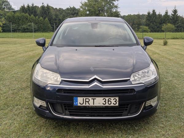 Ситроен С5 2008 в Каунас на AUTOMOTO.COM.LV Синий Ситроен С5 2008 в Каунас, объемом двигателя 1.60 л и пробегом 318 тыс. км за 1500 €, фото 1 на AUTOMOTO.COM.LV
