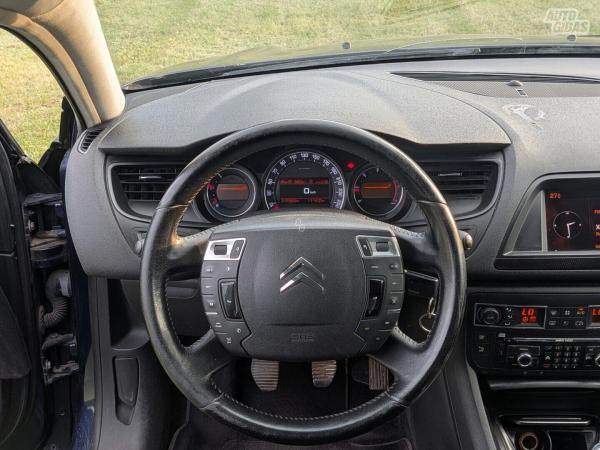 Ситроен С5 2008 в Каунас на AUTOMOTO.COM.LV Синий Ситроен С5 2008 в Каунас, объемом двигателя 1.60 л и пробегом 318 тыс. км за 1500 €, фото 11 на AUTOMOTO.COM.LV