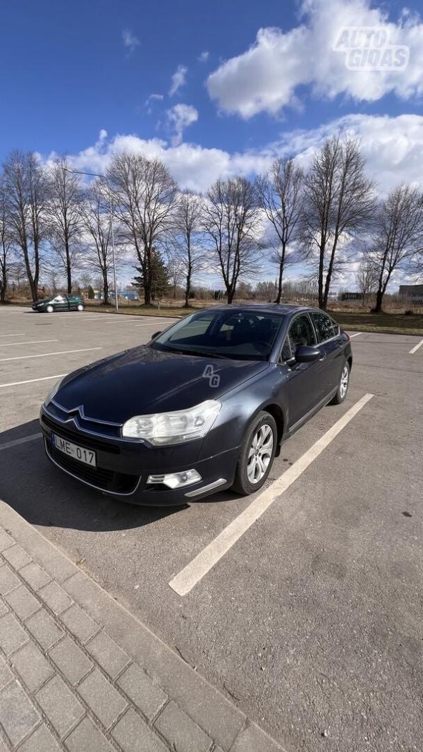 Zils Citroen C5 2009 Tauragė, ar dzinēja tilpumu 2.70 L un nobraukumu 260 tūkst. km par 1800 €, foto 1 vietnē AUTOMOTO.COM.LV