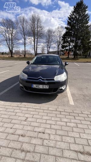 Blue Citroen C5 2009 in Taurage, with an engine capacity of 2.70 L and mileage of 260 thousand km for 1800 €, photo 3 on AUTOMOTO.COM.LV