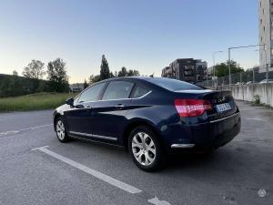 Zils Citroen C5 2009 Viļņa, ar dzinēja tilpumu 2.00 L un nobraukumu 280 tūkst. km par 1800 €, foto 5 vietnē AUTOMOTO.COM.LV