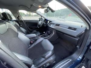 Zils Citroen C5 2009 Viļņa, ar dzinēja tilpumu 2.00 L un nobraukumu 280 tūkst. km par 1800 €, foto 6 vietnē AUTOMOTO.COM.LV