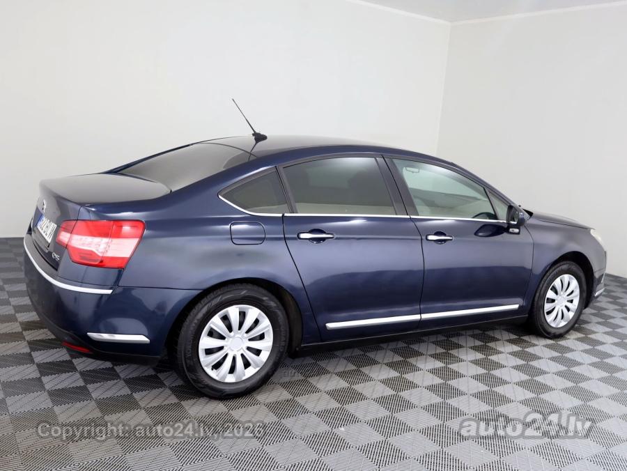 Blue Citroen C5 2009 in Tallinn, with an engine capacity of 2.00 L and mileage of 269 thousand km for 1699 €, photo 4 on AUTOMOTO.COM.LV