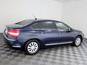 Blue Citroen C5 2009 in Tallinn, with an engine capacity of 2.00 L and mileage of 269 thousand km for 1699 €, photo 4 on AUTOMOTO.COM.LV