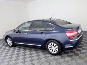 Blue Citroen C5 2009 in Tallinn, with an engine capacity of 2.00 L and mileage of 269 thousand km for 1699 €, photo 12 on AUTOMOTO.COM.LV