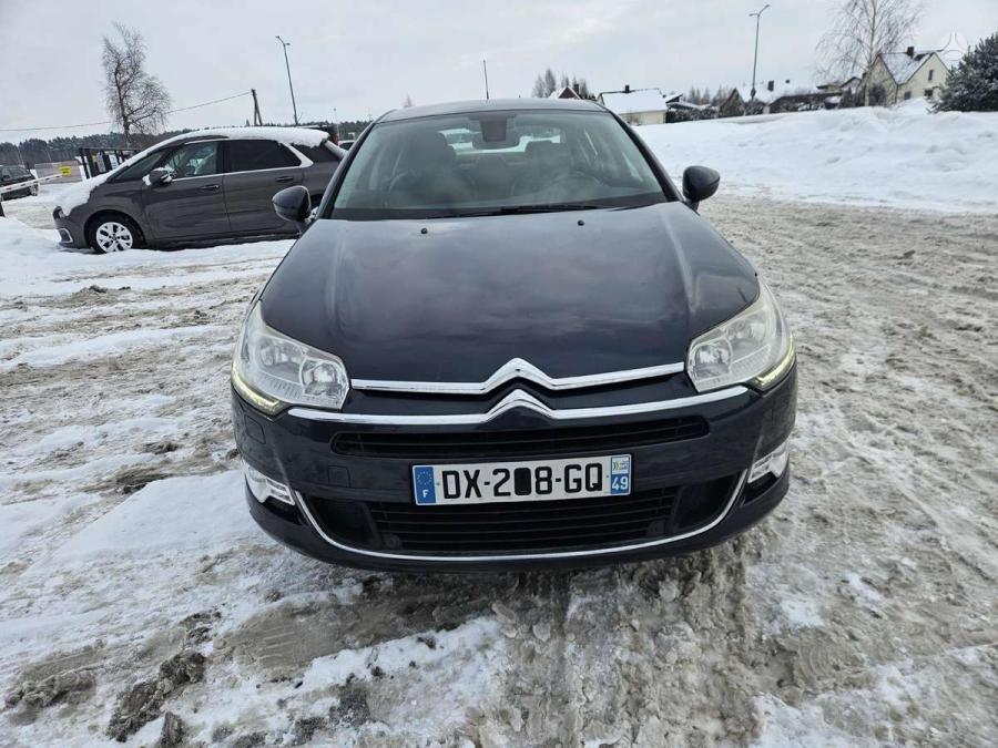 Zils Citroen C5 2015 Tauragė, ar dzinēja tilpumu 2.00 L un nobraukumu 264 tūkst. km par 3900 €, foto 3 vietnē AUTOMOTO.COM.LV