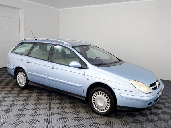 Синий Ситроен С5 2001 в Таллин, объемом двигателя 2.90 л и пробегом 251 тыс. км за 599 €, фото 10 на AUTOMOTO.COM.LV