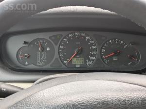 Blue Citroen C5 2004 in Riga, with an engine capacity of 2.20 L and mileage of 325 thousand km for 1650 €, photo 5 on AUTOMOTO.COM.LV