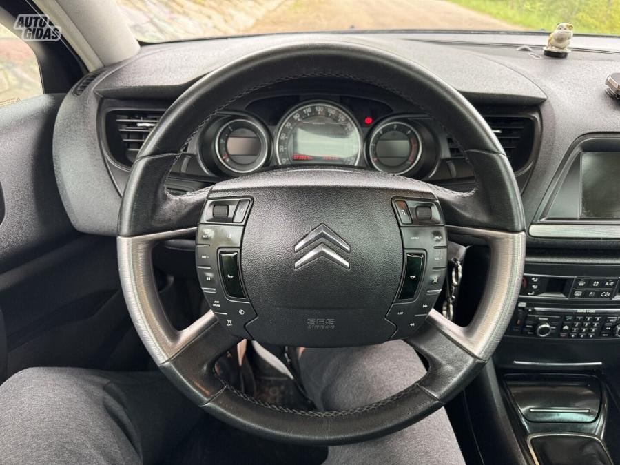Zils Citroen C5 2008 Jonava, ar dzinēja tilpumu 2.00 L un nobraukumu 274 tūkst. km par 2200 €, foto 17 vietnē AUTOMOTO.COM.LV