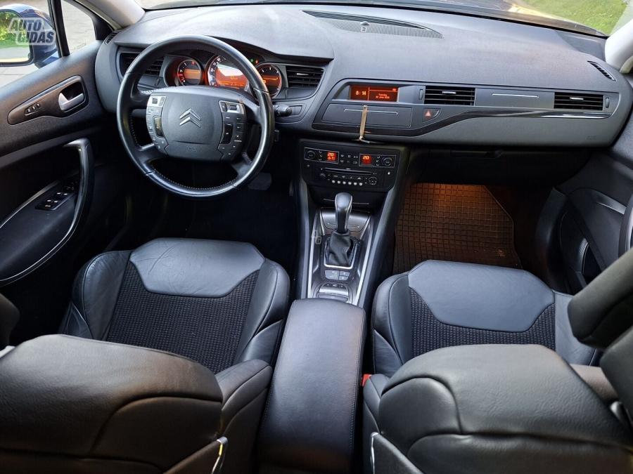 Zils Citroen C5 2008 Telšiai, ar dzinēja tilpumu 2.00 L un nobraukumu 316 tūkst. km par 2000 €, foto 9 vietnē AUTOMOTO.COM.LV