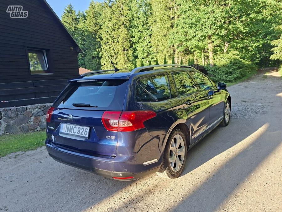 Zils Citroen C5 2008 Telšiai, ar dzinēja tilpumu 2.00 L un nobraukumu 316 tūkst. km par 2000 €, foto 13 vietnē AUTOMOTO.COM.LV
