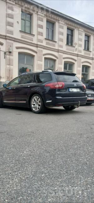 Blue Citroen C5 2008 in Limbazi, with an engine capacity of 2.70 L and mileage of 391 thousand km for 1900 €, photo 5 on AUTOMOTO.COM.LV