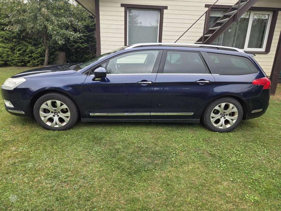 Zils Citroen C5 2008 Kauņa, ar dzinēja tilpumu 2.00 L un nobraukumu 390 tūkst. km par 3000 €, foto 4 vietnē AUTOMOTO.COM.LV