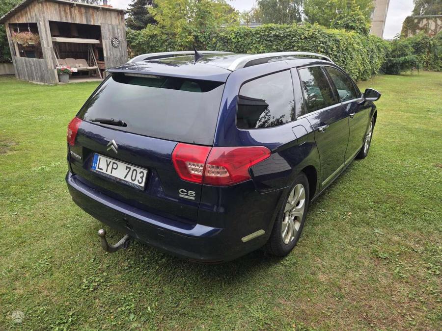 Zils Citroen C5 2008 Kauņa, ar dzinēja tilpumu 2.00 L un nobraukumu 390 tūkst. km par 3000 €, foto 6 vietnē AUTOMOTO.COM.LV