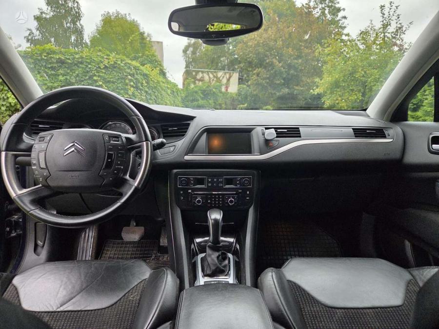 Zils Citroen C5 2008 Kauņa, ar dzinēja tilpumu 2.00 L un nobraukumu 390 tūkst. km par 3000 €, foto 7 vietnē AUTOMOTO.COM.LV