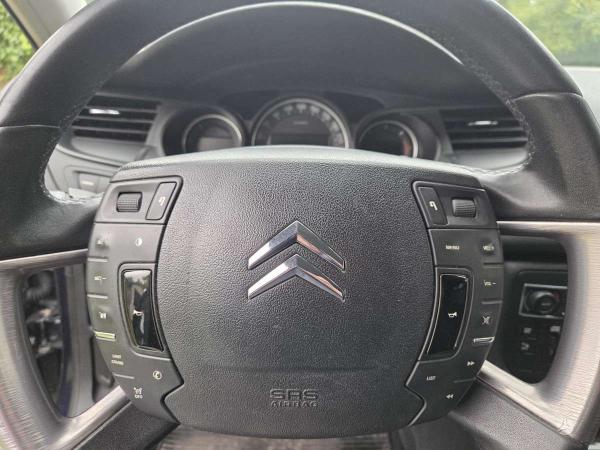 Zils Citroen C5 2008 Kauņa, ar dzinēja tilpumu 2.00 L un nobraukumu 390 tūkst. km par 3000 €, foto 10 vietnē AUTOMOTO.COM.LV