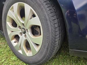 Zils Citroen C5 2008 Kauņa, ar dzinēja tilpumu 2.00 L un nobraukumu 390 tūkst. km par 3000 €, foto 18 vietnē AUTOMOTO.COM.LV