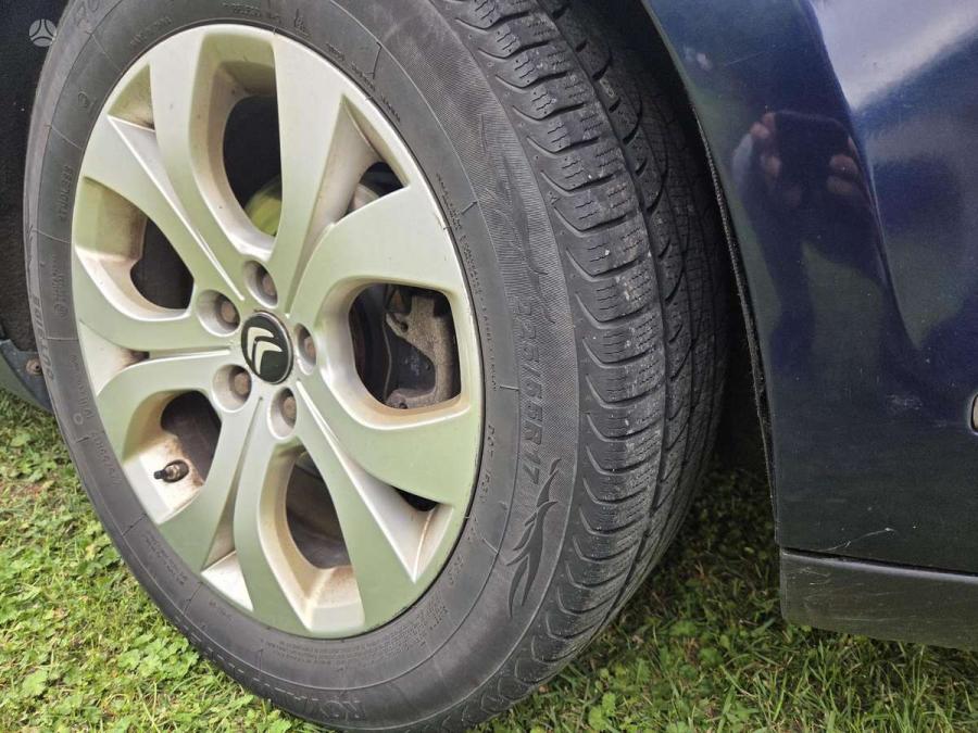 Zils Citroen C5 2008 Kauņa, ar dzinēja tilpumu 2.00 L un nobraukumu 390 tūkst. km par 3000 €, foto 18 vietnē AUTOMOTO.COM.LV