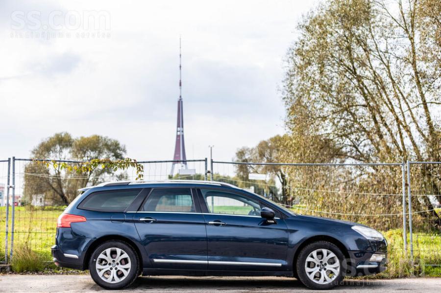 Zils Citroen C5 2008 Rīga, ar dzinēja tilpumu 2.00 L un nobraukumu 275 tūkst. km par 3590 €, foto 6 vietnē AUTOMOTO.COM.LV