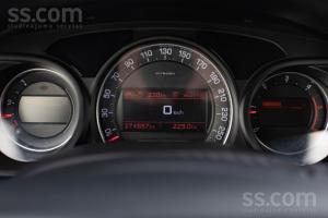 Zils Citroen C5 2008 Rīga, ar dzinēja tilpumu 2.00 L un nobraukumu 275 tūkst. km par 3590 €, foto 21 vietnē AUTOMOTO.COM.LV