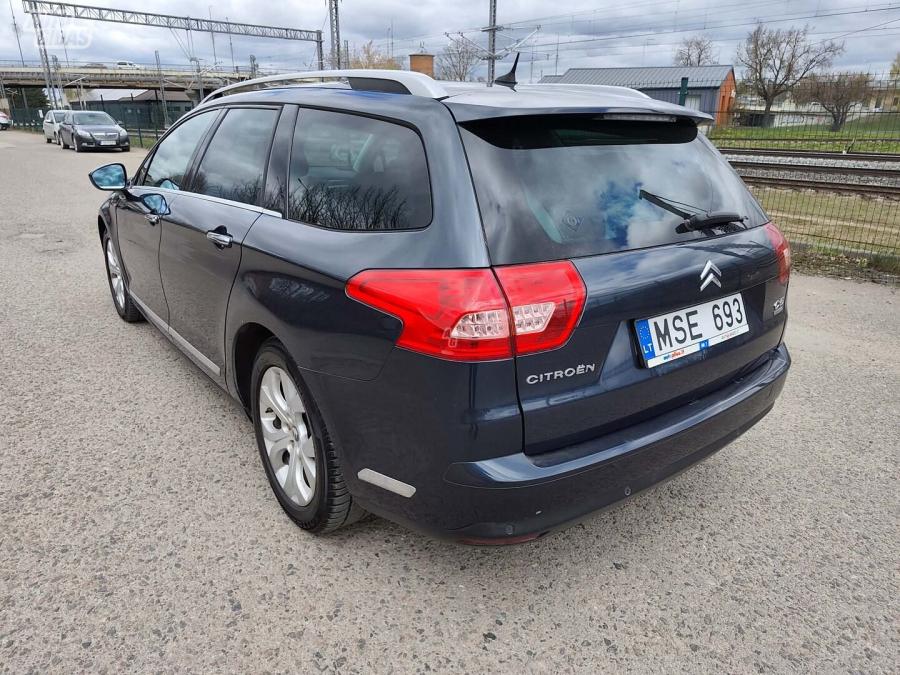 Zils Citroen C5 2009 Šauļi, ar dzinēja tilpumu 2.20 L un nobraukumu 271 tūkst. km par 1999 €, foto 7 vietnē AUTOMOTO.COM.LV