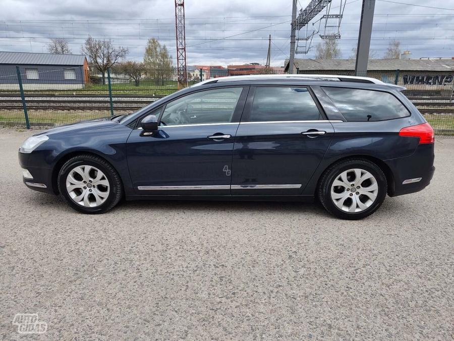 Zils Citroen C5 2009 Šauļi, ar dzinēja tilpumu 2.20 L un nobraukumu 271 tūkst. km par 1999 €, foto 8 vietnē AUTOMOTO.COM.LV
