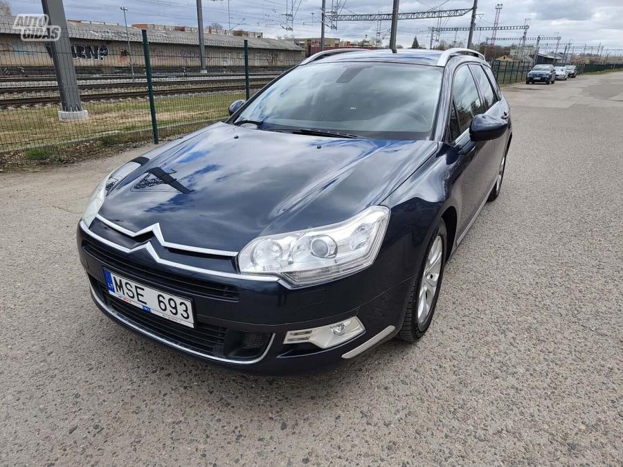 Blue Citroen C5 2009 in Siauliai, with an engine capacity of 2.20 L and mileage of 271 thousand km for 1999 €, photo 1 on AUTOMOTO.COM.LV