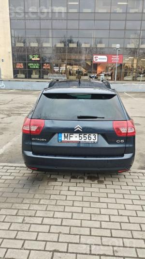 Синий Ситроен С5 2009 в Юрмала, объемом двигателя 2.00 л и пробегом 380 тыс. км за 2850 €, фото 4 на AUTOMOTO.COM.LV