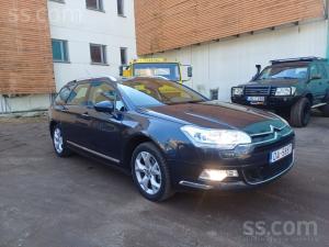 Zils Citroen C5 2009 Daugavpils, ar dzinēja tilpumu 2.00 L un nobraukumu 0 tūkst. km par 3550 €, foto 4 vietnē AUTOMOTO.COM.LV