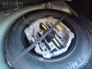 Zils Citroen C5 2009 Daugavpils, ar dzinēja tilpumu 2.00 L un nobraukumu 0 tūkst. km par 3550 €, foto 20 vietnē AUTOMOTO.COM.LV