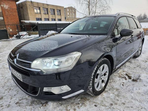 Blue Citroen C5 2010 in Taurage, with an engine capacity of 2.00 L and mileage of 274 thousand km for 4500 €, photo 1 on AUTOMOTO.COM.LV