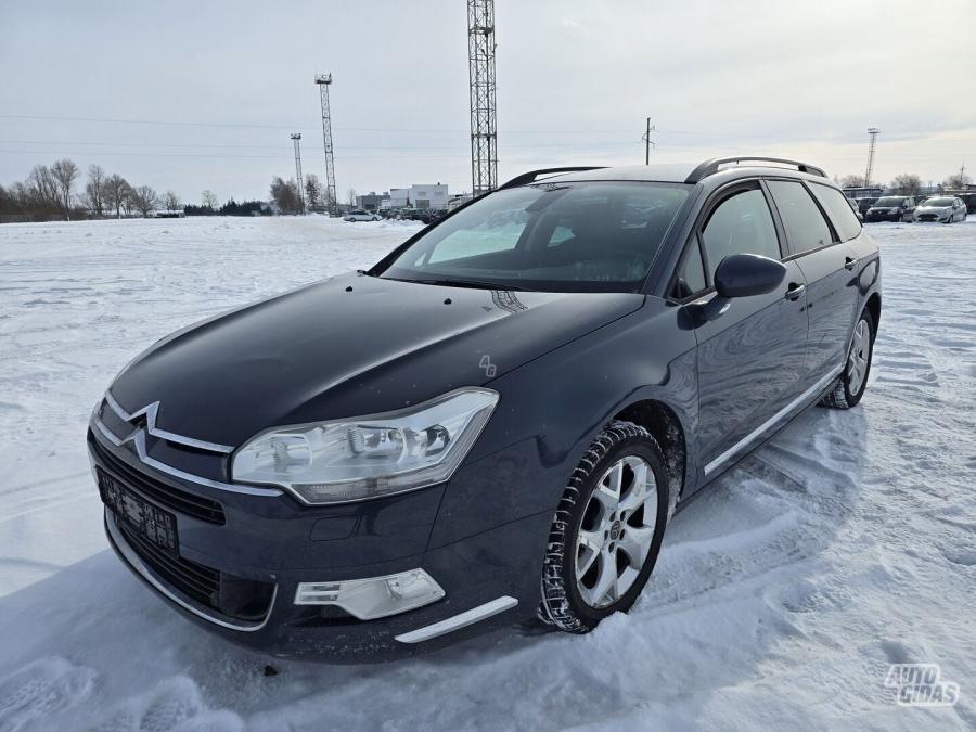 Zils Citroen C5 2010 Marijampole, ar dzinēja tilpumu 1.60 L un nobraukumu 238 tūkst. km par 2450 €, foto 2 vietnē AUTOMOTO.COM.LV