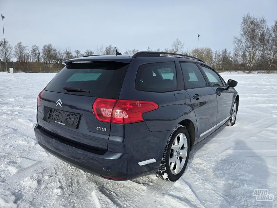 Zils Citroen C5 2010 Marijampole, ar dzinēja tilpumu 1.60 L un nobraukumu 238 tūkst. km par 2450 €, foto 5 vietnē AUTOMOTO.COM.LV