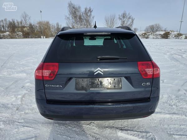 Zils Citroen C5 2010 Marijampole, ar dzinēja tilpumu 1.60 L un nobraukumu 238 tūkst. km par 2450 €, foto 6 vietnē AUTOMOTO.COM.LV