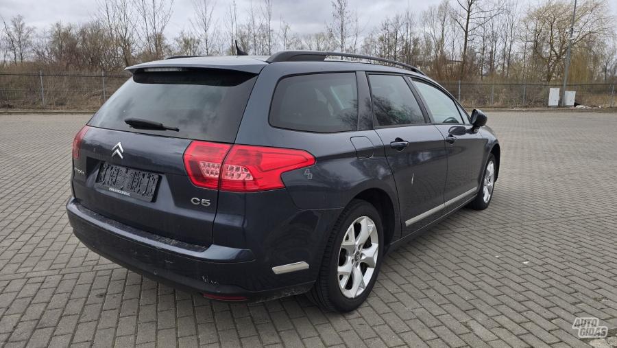 Zils Citroen C5 2010 Marijampole, ar dzinēja tilpumu 1.60 L un nobraukumu 238 tūkst. km par 2150 €, foto 4 vietnē AUTOMOTO.COM.LV